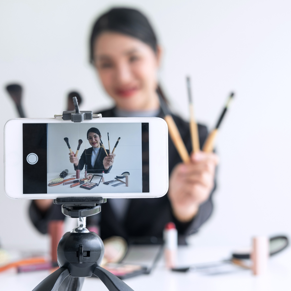 Short Form Video Content: The Revolution in Digital Storytelling - Cash ...